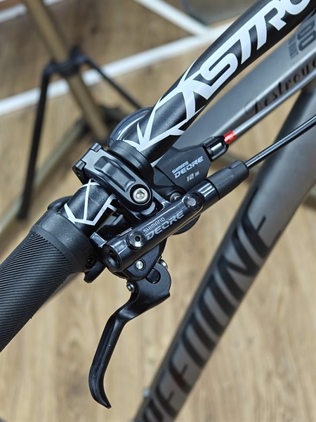 Xe Đạp MTB SPEEDONE Grey Trail Enduro Boost full shimano M6100