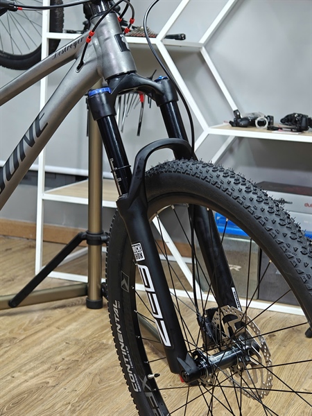 Xe Đạp MTB SPEEDONE Grey Trail Enduro Boost full shimano M6100